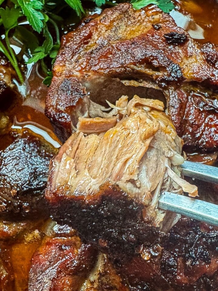 Braised Lamb Shanks (Slow Cooked with Gravy)